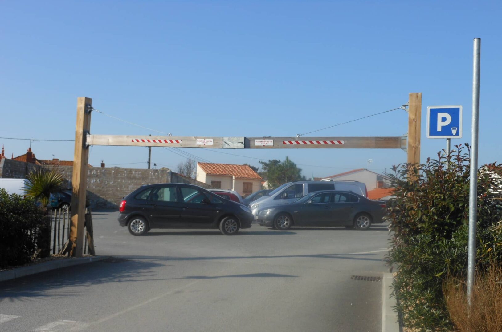 Construction et pose Portiques limiteurs de hauteur • Charrier Fèvre